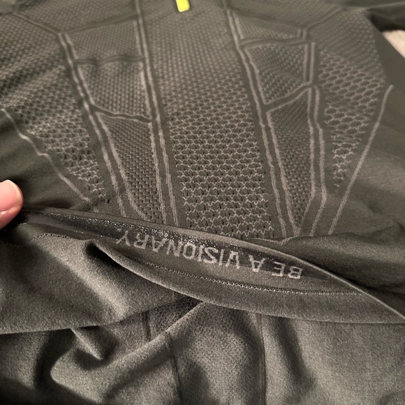 Gymshark | Shirts | Gymshark Onyx Hoodie Green V Compression | Poshmark